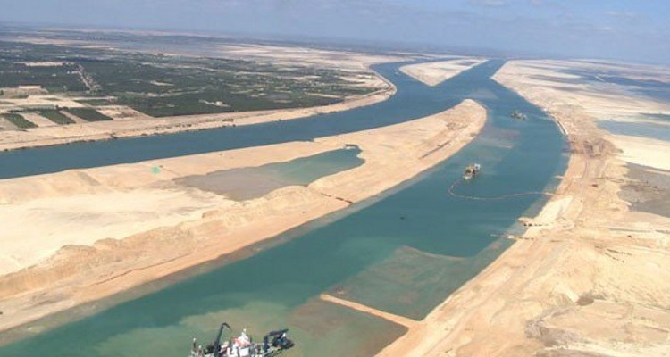 Raddoppio Del Canale Di Suez